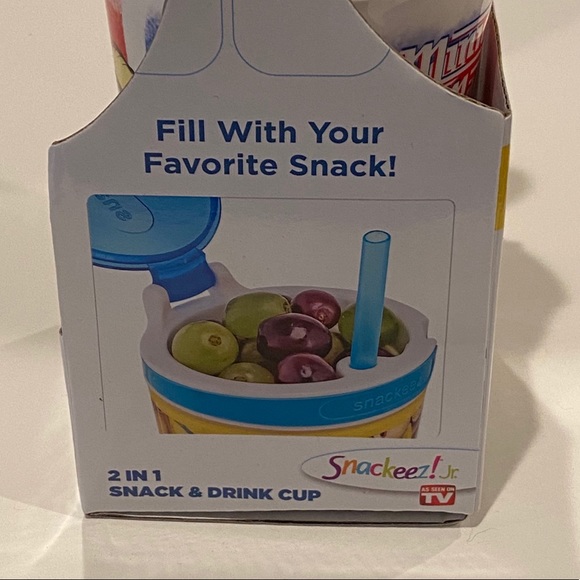 Snackeez | Kitchen | New Snackeez Jr Minions 2 In Snack Drink Cup ...